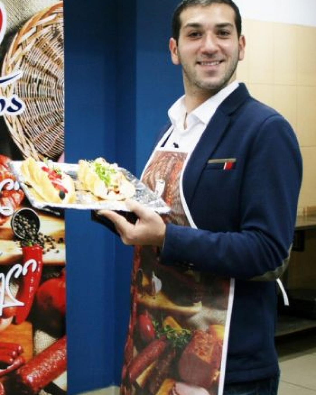 რატომ უხდის ქალებს ბოდიშს სანდრო კაკულია? - Marao