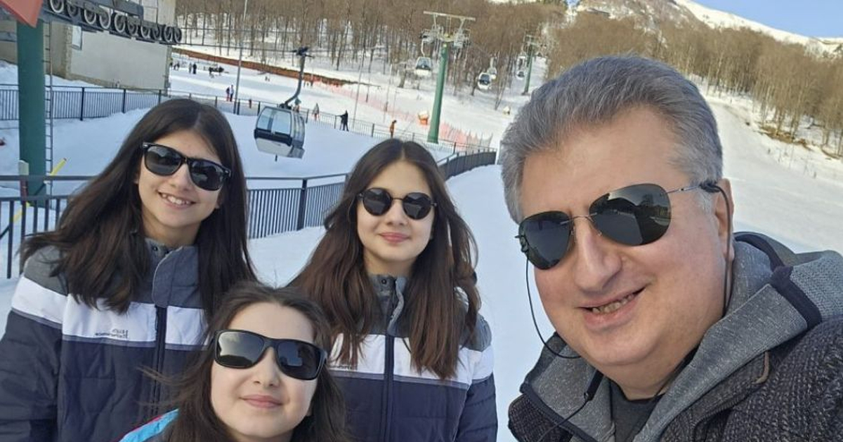 ჩემი უძლეველი რაზმით ბაკურიანიდან მოგესალმებით გია ბაღაშვილის